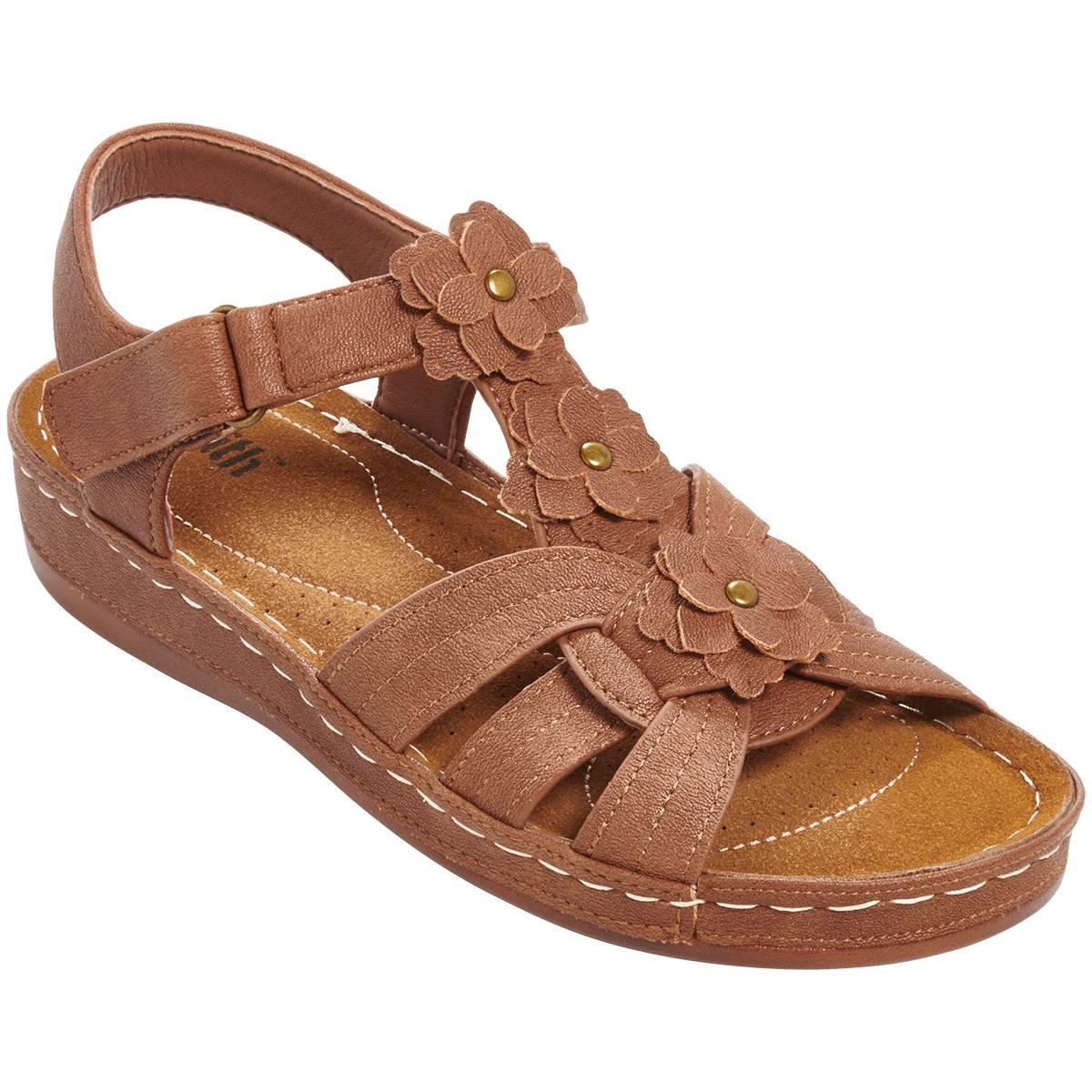 Click here for Womens Judith(tm) Mary 3 Wedge Sandals prices