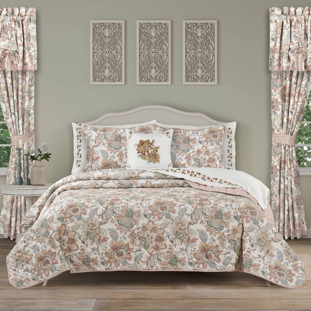 Click here for Royal Court Janessa 3pc. Reversible Quilt Set prices