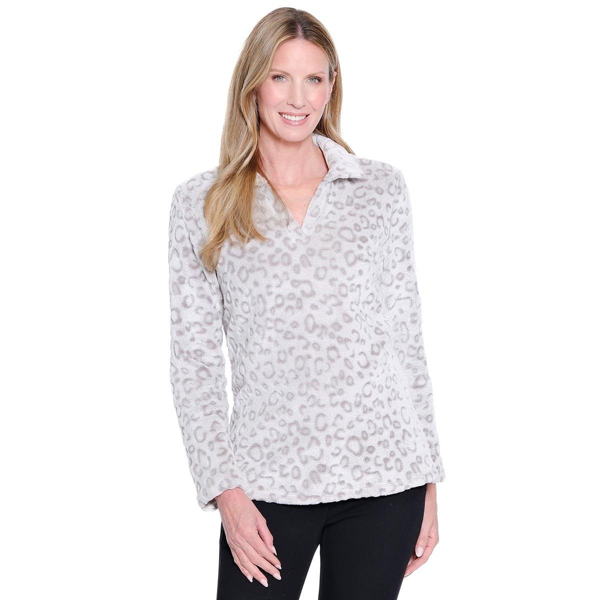 Click here for Womens Multiples Long Sleeve Embossed Faux Fur Leo... prices