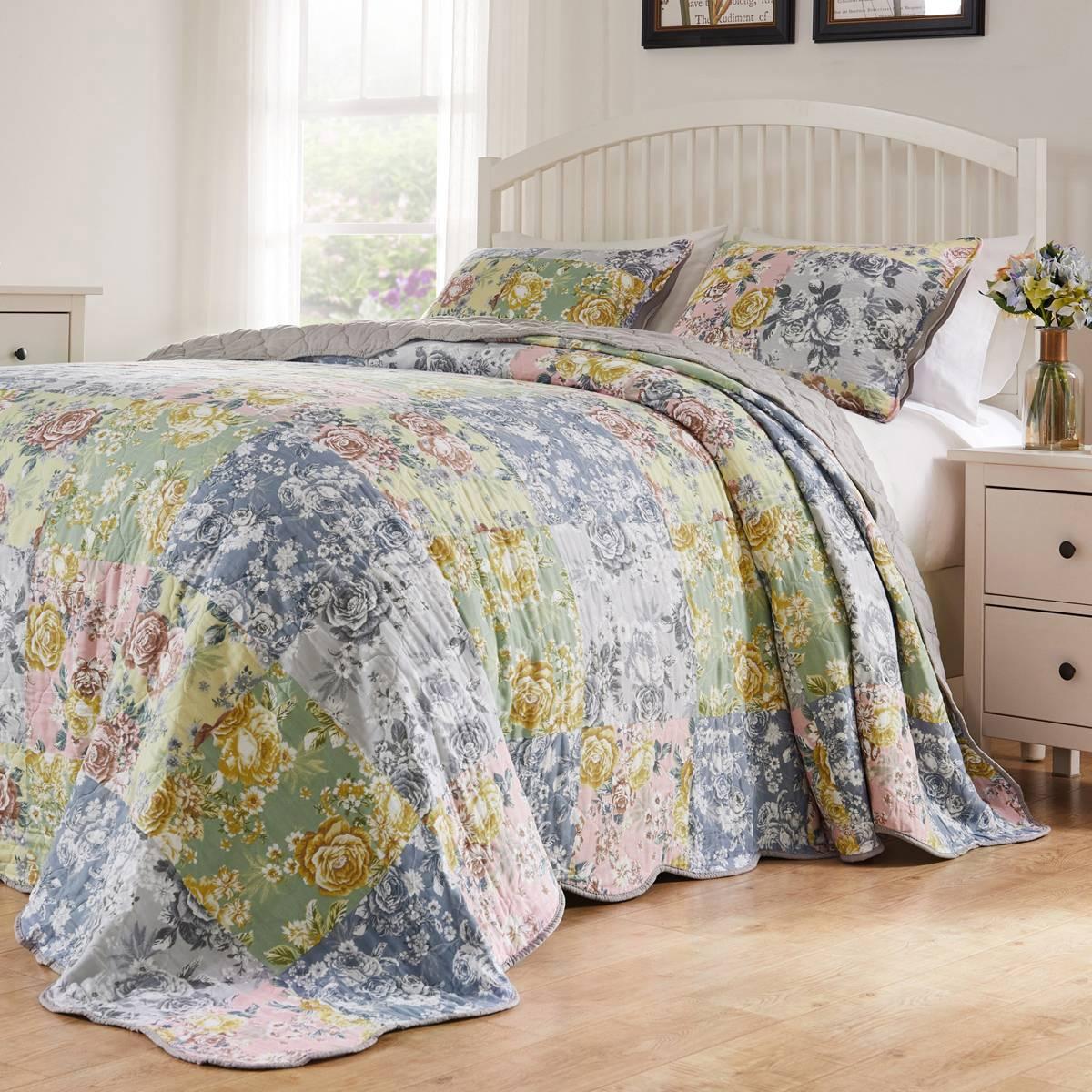 Greenland Home Fashions Emma Floral Print 3-Pc. Bedspread Set  King - Gray