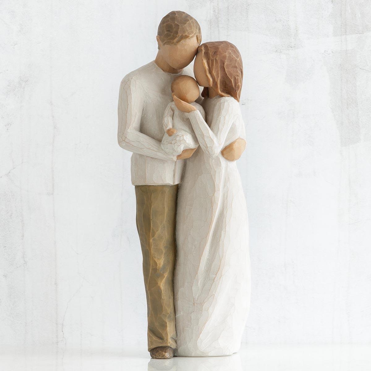 Click here for Willow Tree 6in. Anniversary Figurine prices