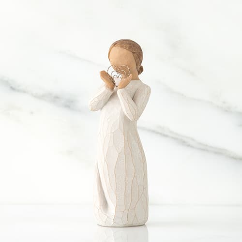 Click here for Willow Tree Ed Lots of Love Figurine prices