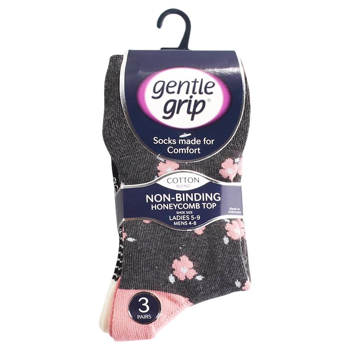 Click here for Womens 3pk. Gentle Grip Floral Hybrid Novelty Crew... prices