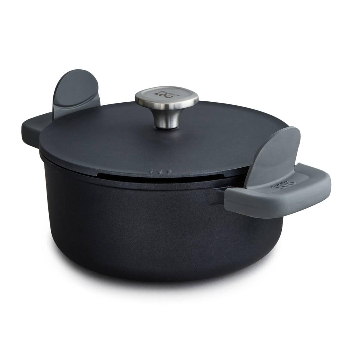BergHOFF Leo Phantom Nonstick Ceramic 10 Stockpot 4.5qt.  Recycled - Black