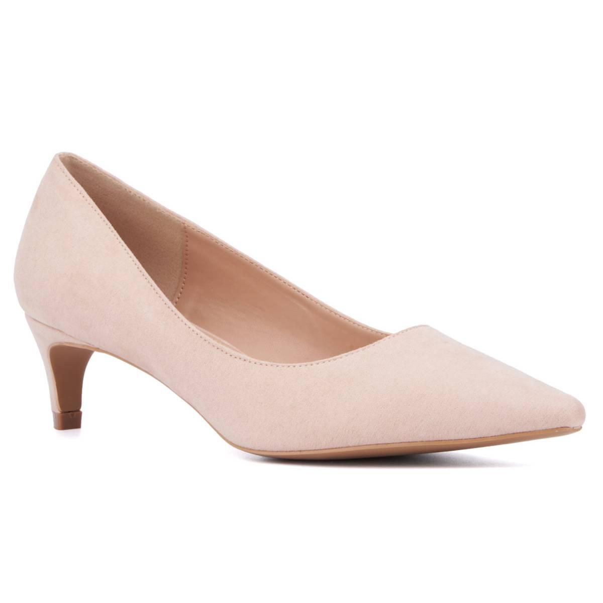 Click here for Womens New York & Company Kaelyn Pumps prices