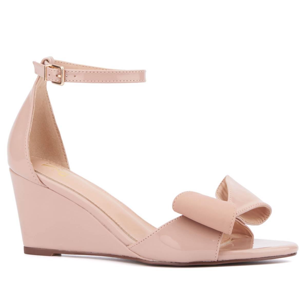 Click here for Womens New York & Company Shelby Wedge Sandals prices