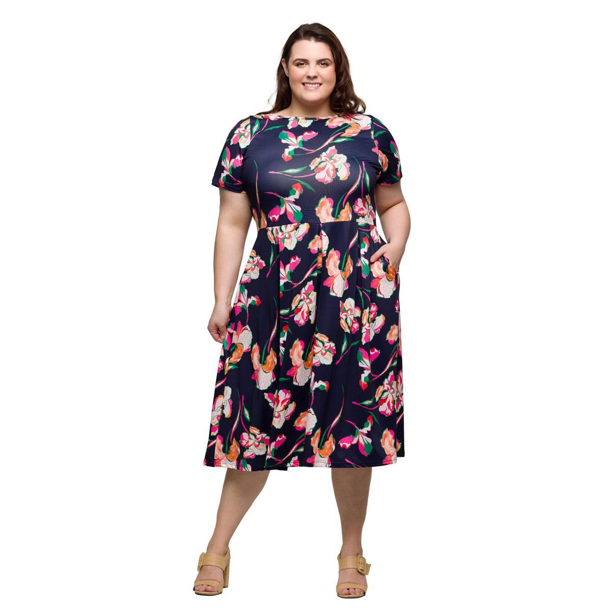 24seven Comfort Apparel Plus Size Short Sleeve Pleated Flare Midi Pocket Dress - Navy Multi