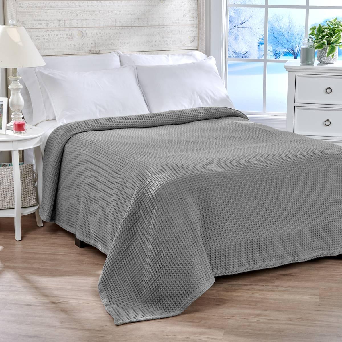Click here for Aston & Arden Waffle Weave 450Gsm Cotton Blanket prices