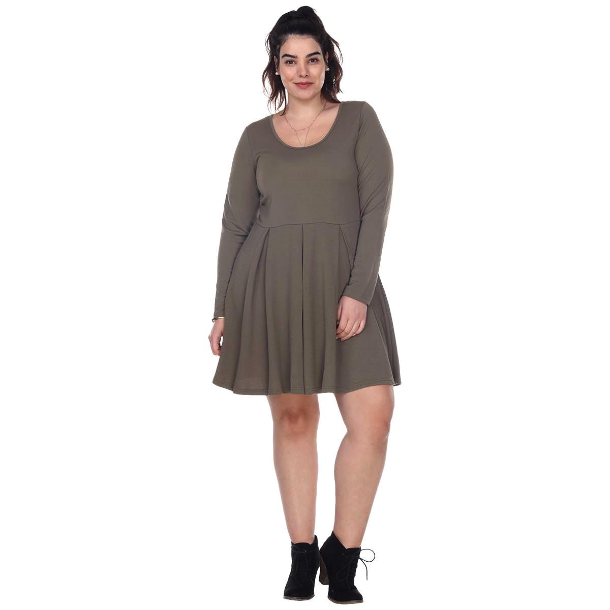 Click here for Plus Size White Mark Jenara Fit And Flare Dress prices