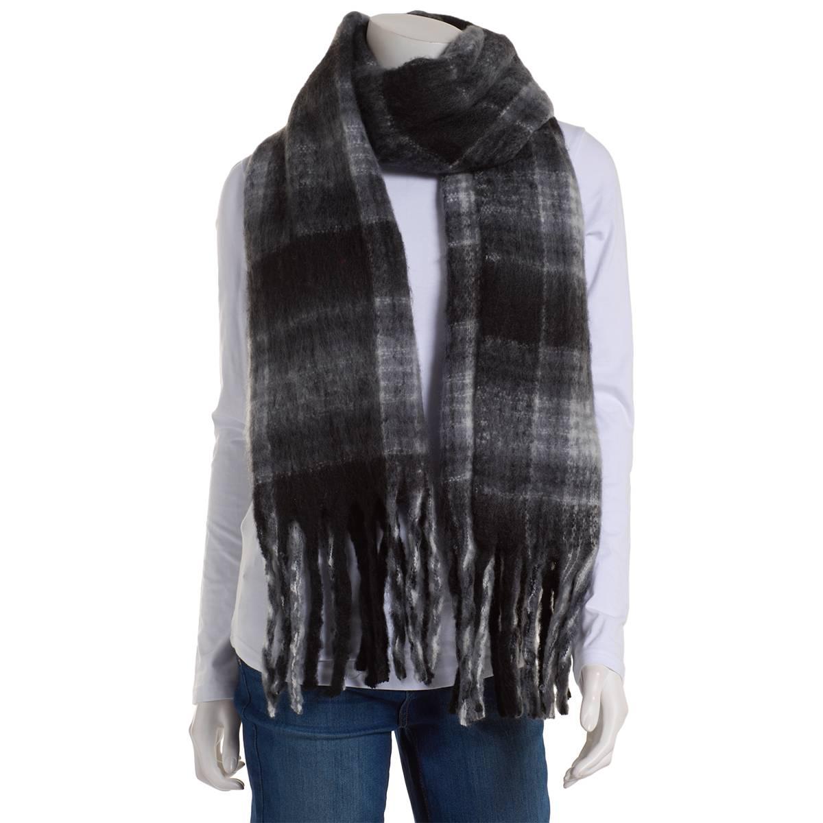 Click here for Womens Renshun Black Plaid Scarf with Noodle Fring... prices