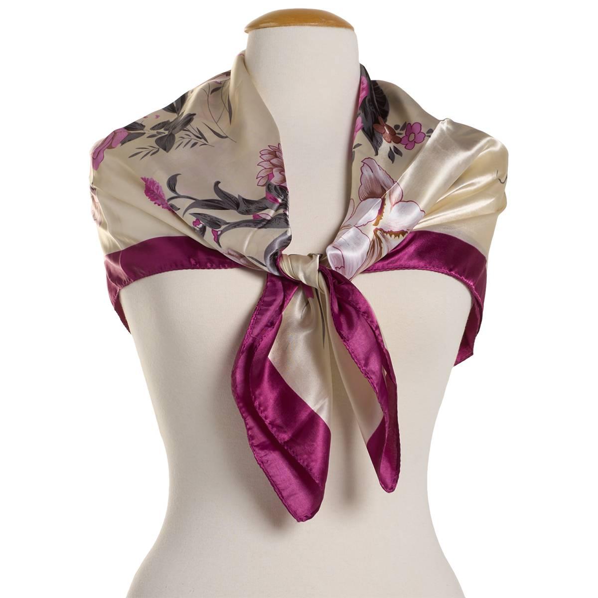 Click here for Womens Renshun Floral Silk Square Scarf prices