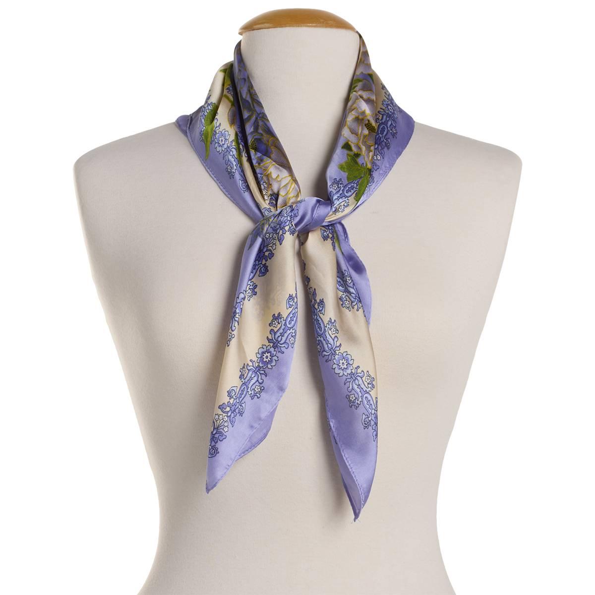 Click here for Womens Renshun Hydrangea Square Scarf prices