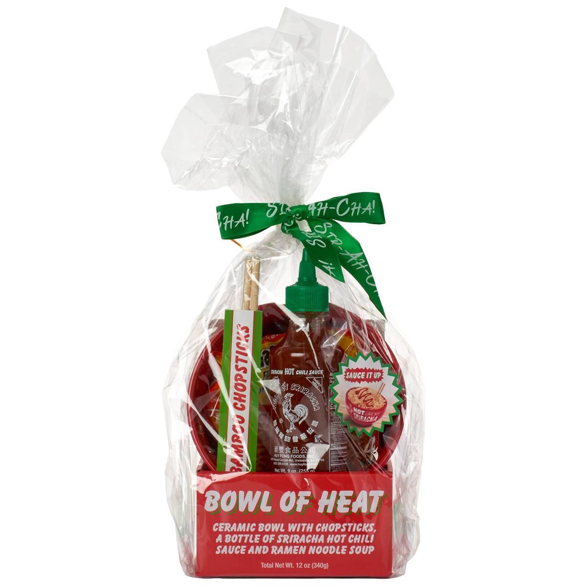 Click here for Bowl of Heat Sriracha Gift Set prices