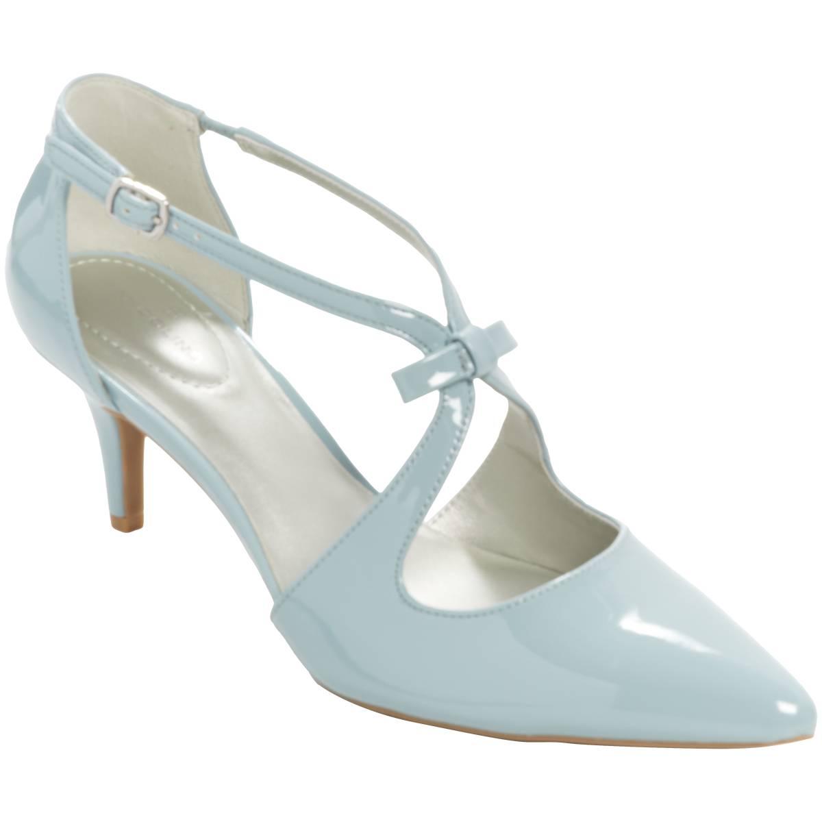 Click here for Womens Bandolino Zeffer Heels prices