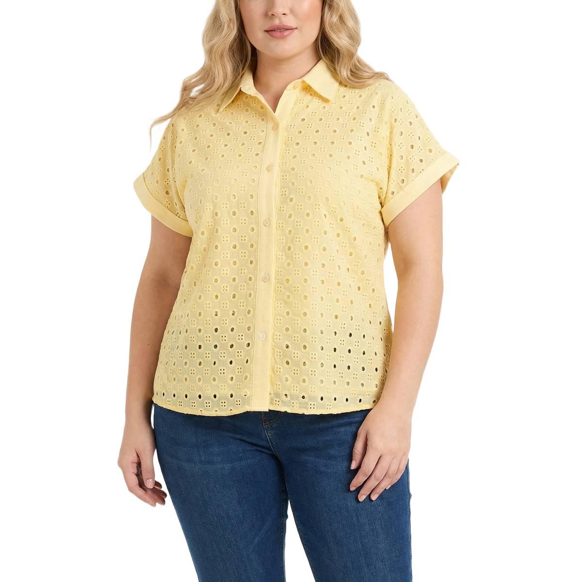 Click here for Plus Size NY Collection Short Sleeve Eyelet Button... prices