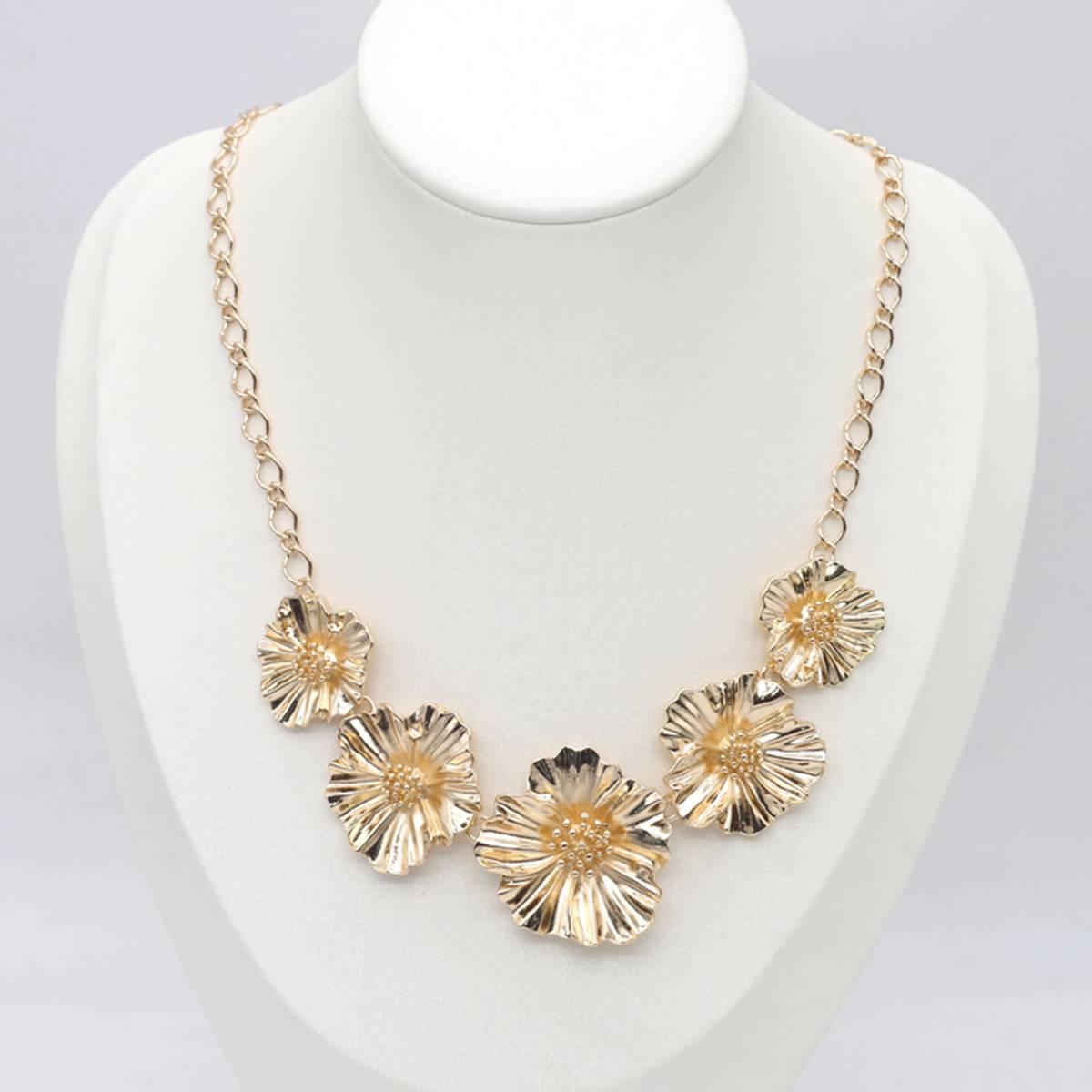 Click here for Design Collection Gold-Tone Flower Statement Neckl... prices