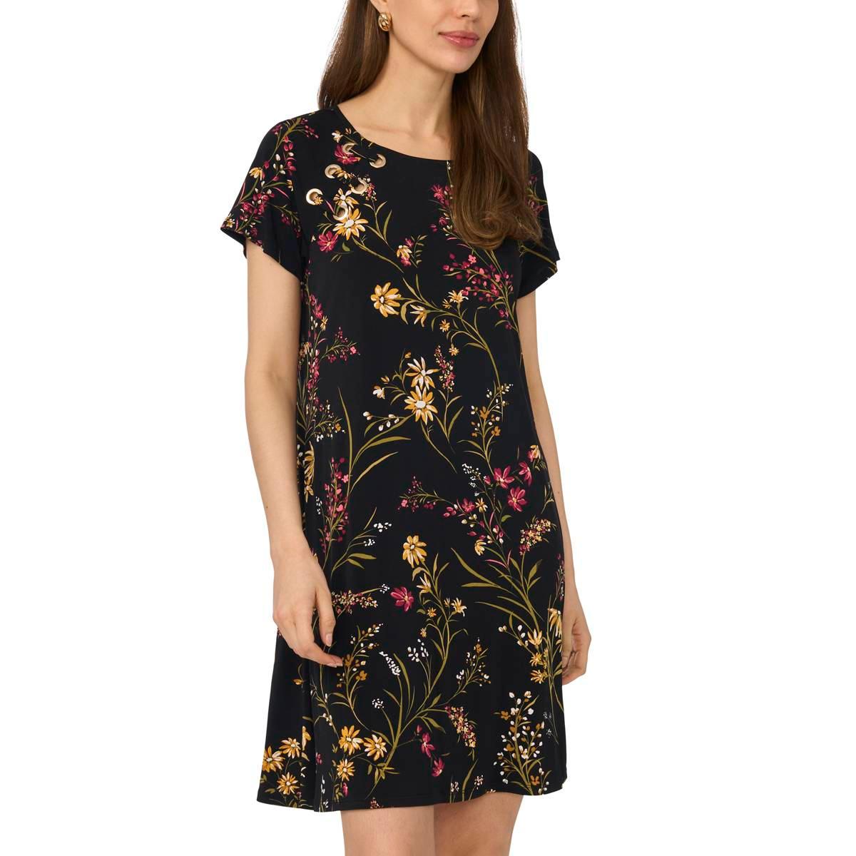 Click here for Petite MSK Short Sleeve Grommet Shift Trim Dress prices