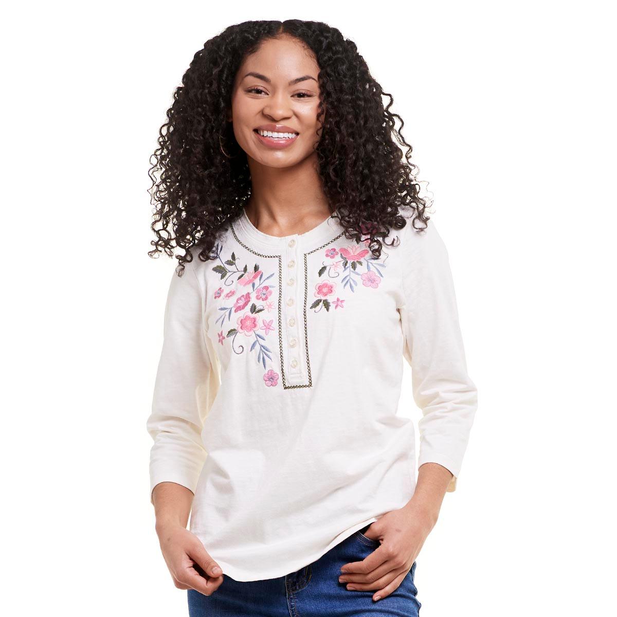 Click here for Petite Architect(R) 3/4 Sleeve Embroidered Floral... prices