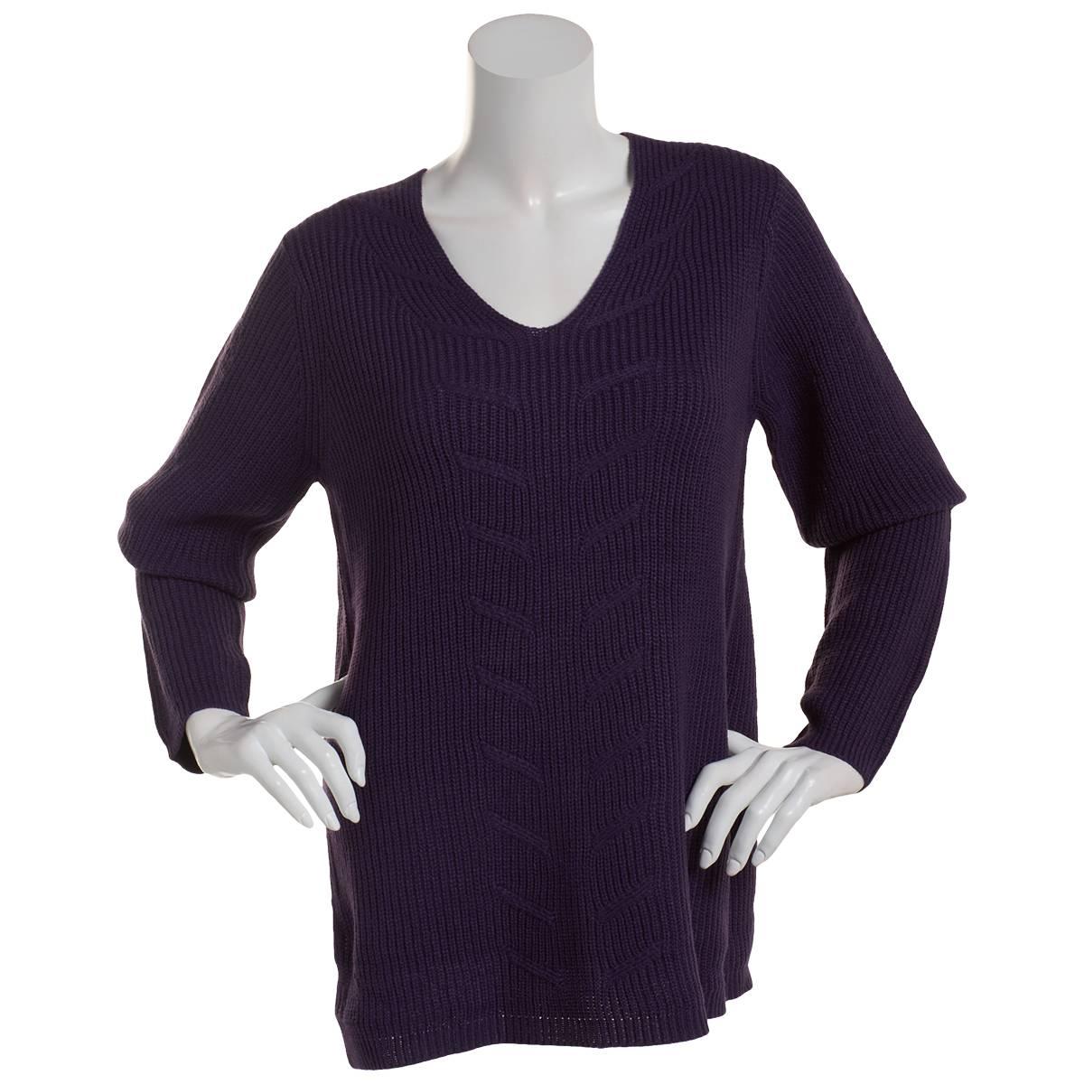 Click here for Plus Size Hasting & Smith Long Sleeve V-Neck Solid... prices