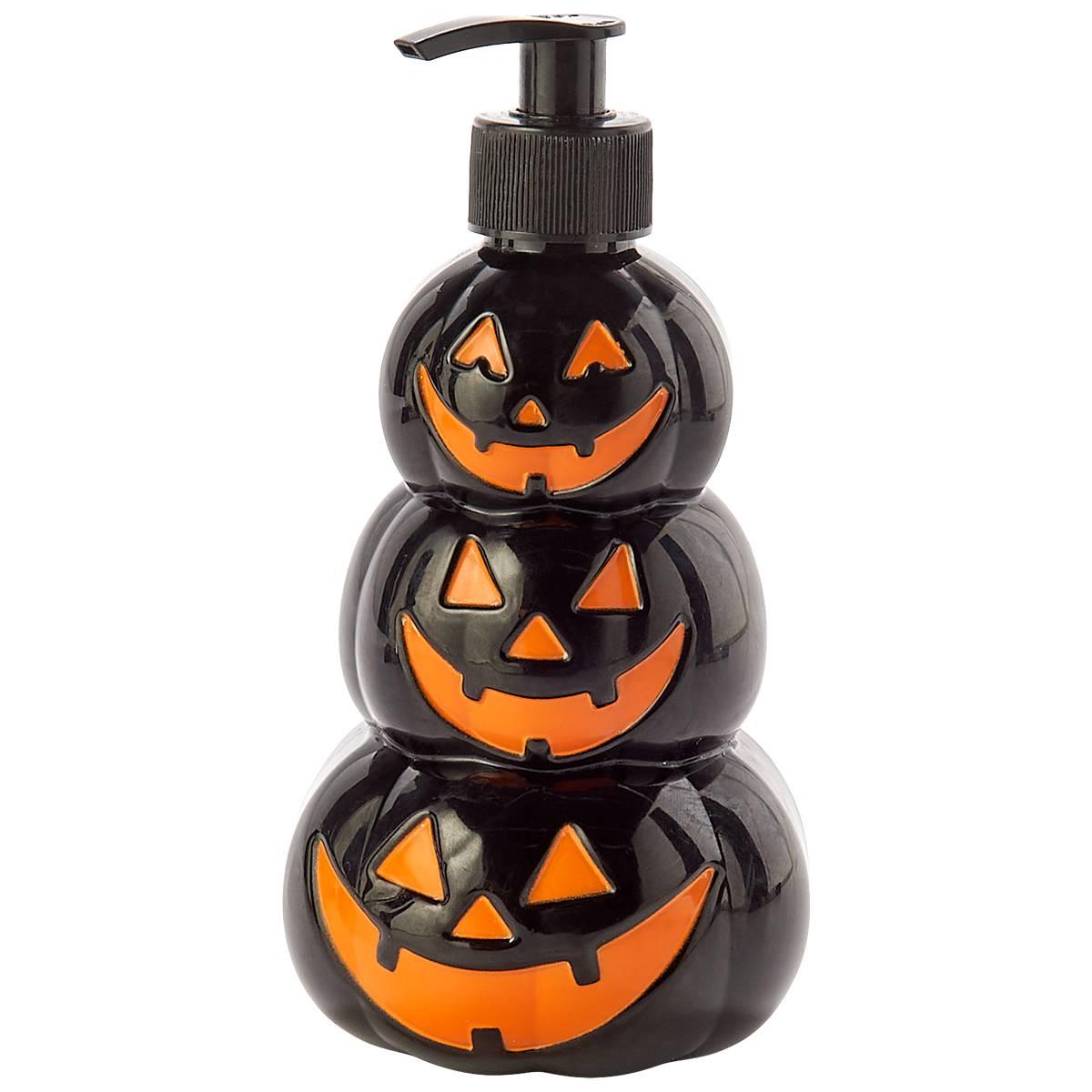 Click here for Simple Pleasures(R) Witches Brew Black Pumpkin Tow... prices
