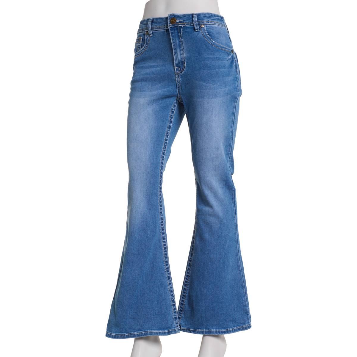 Click here for Juniors Gogo Jeans Bootcut w/ Rhinestone Back Pock... prices