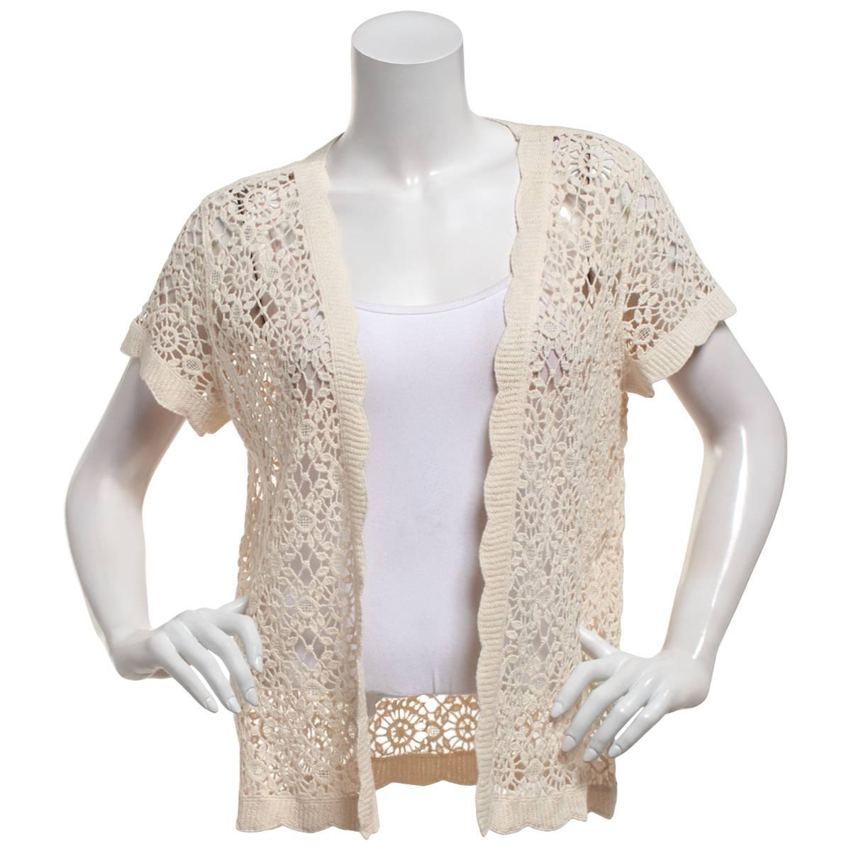 Click here for Plus Size Ninety Clothing Short Sleeve Daisy Lace... prices