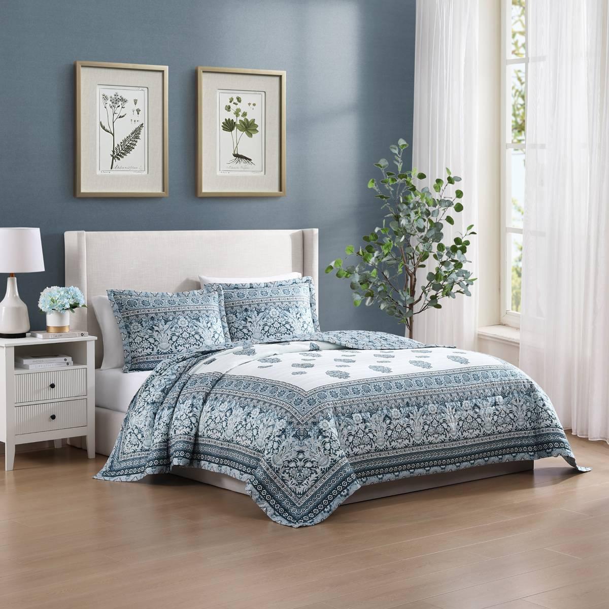 Click here for Bebejan Aquamarine Medallion 100 Cotton Sateen 3 P... prices
