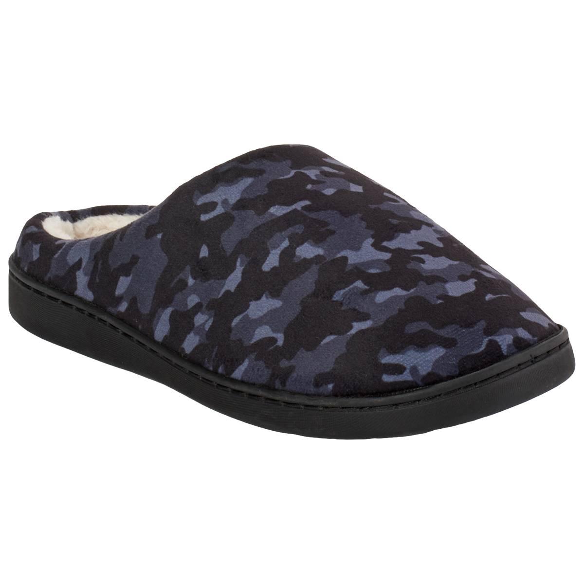 Click here for Mens Preswick & Moore Memory Foam Camo Slippers prices