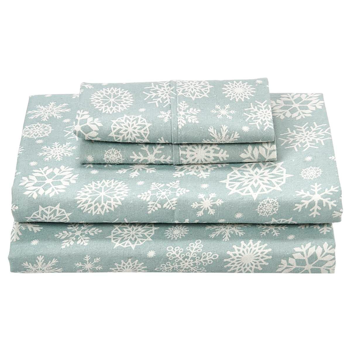 Click here for Cozy Cottage Flannel Sheet Set - Snowflake Blue prices
