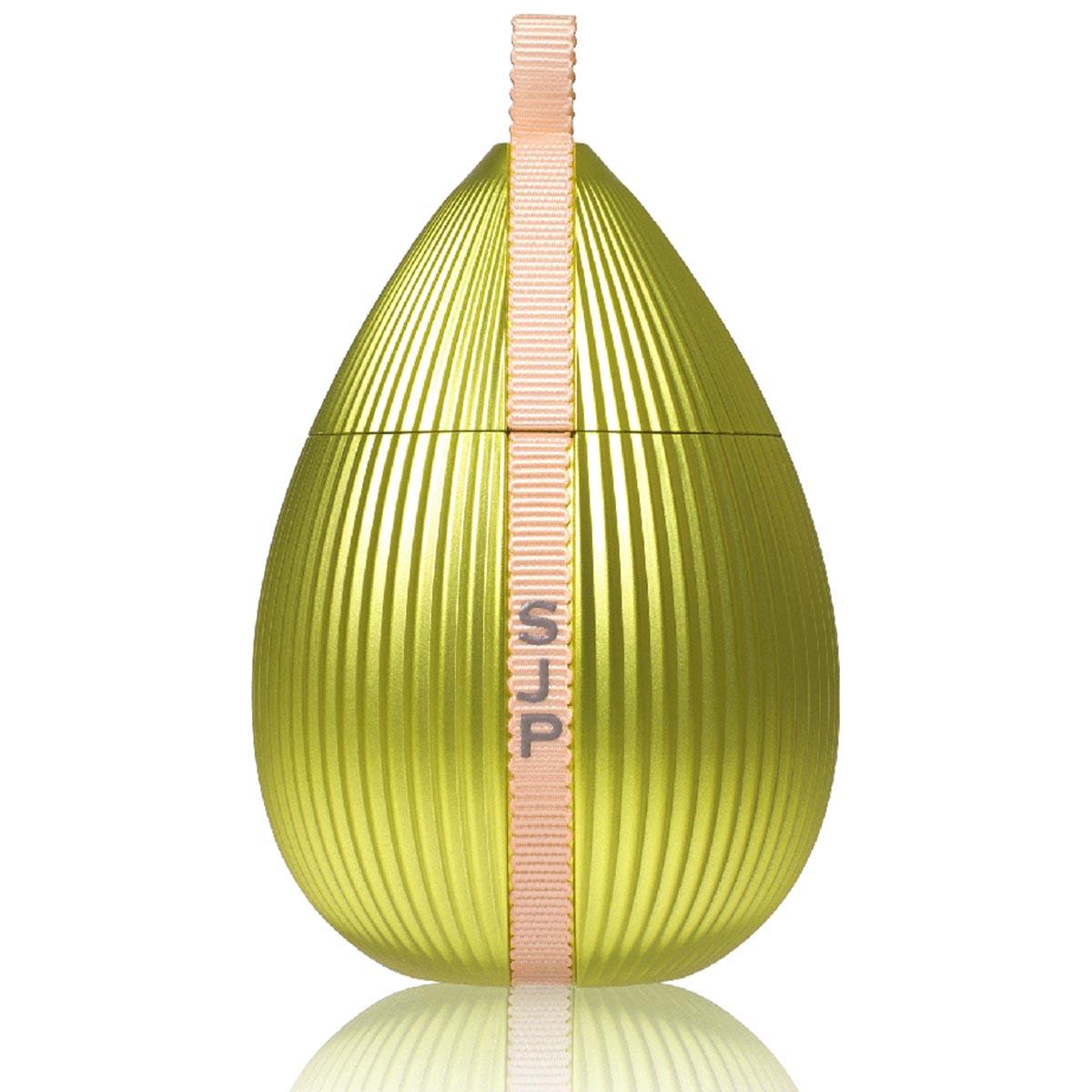 Click here for Sara Jessica Parker Divine Lime Eau de Parfum prices