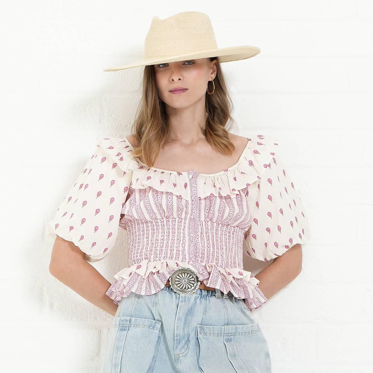 Click here for Womens MNK Puff Sleeve Boho Cropped Ruffle Blouse prices