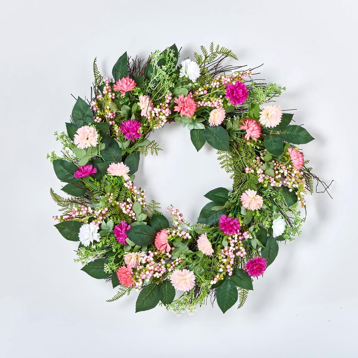 Click here for Mini Strawflower Berry Mix Foliage Wreath prices