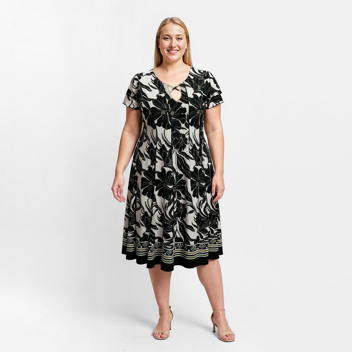 Plus Size Sami & Short Sleeve Tropical A-Line Dress