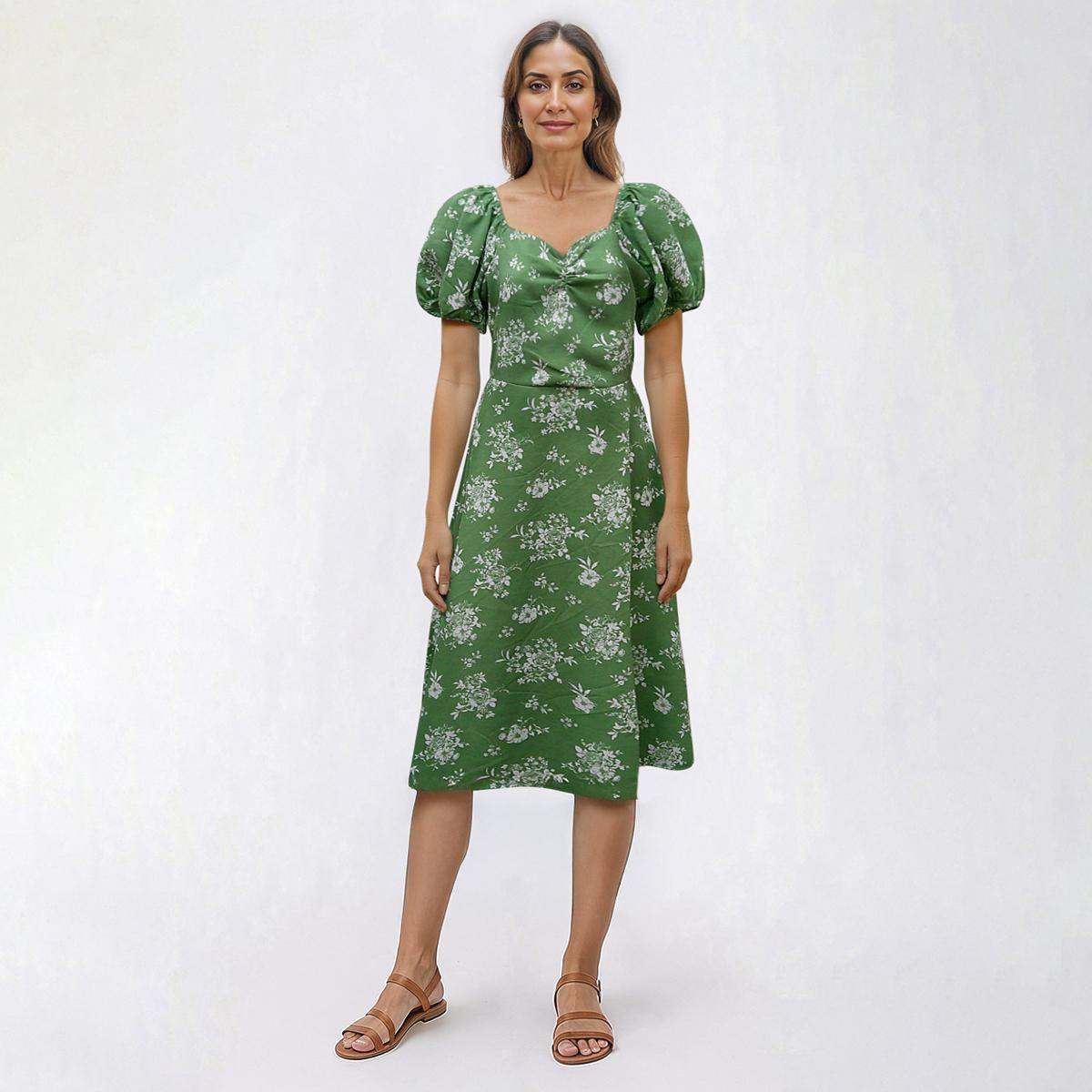 Click here for Womens Absolutely Famous Short Sleeve Floral A-Lin... prices