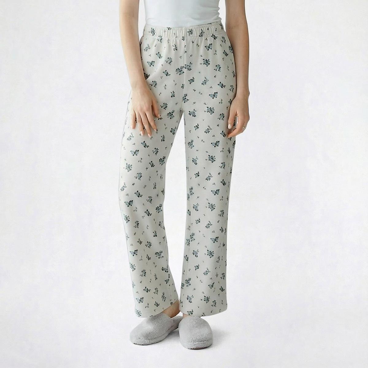 Click here for Juniors No Comment Ditsy Fleece Wide Leg Sweatpant... prices