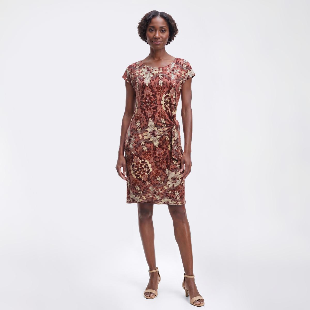 Click here for Womens Connected Apparel Short Sleeve Damask Saron... prices