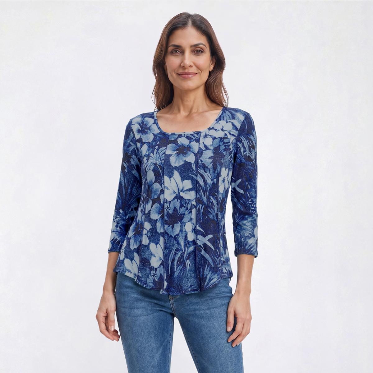 Click here for Petite Cocomo 3/4 Sleeve Denim Floral Seam Blouse prices