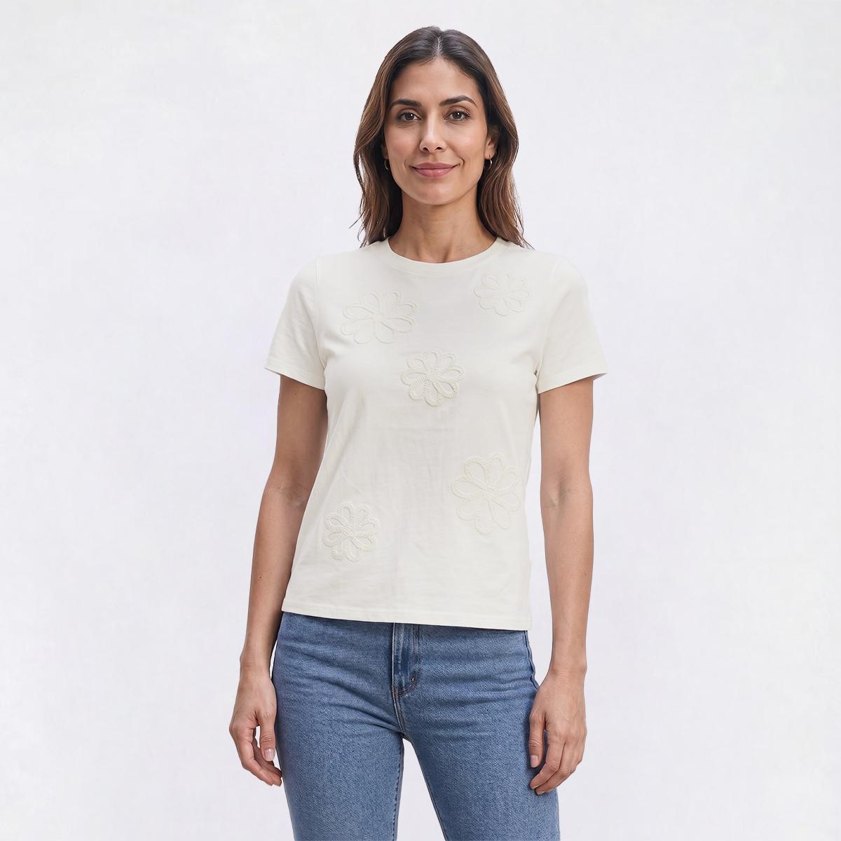 Click here for Womens Absolutely Famous Short Sleeve Flower Appli... prices