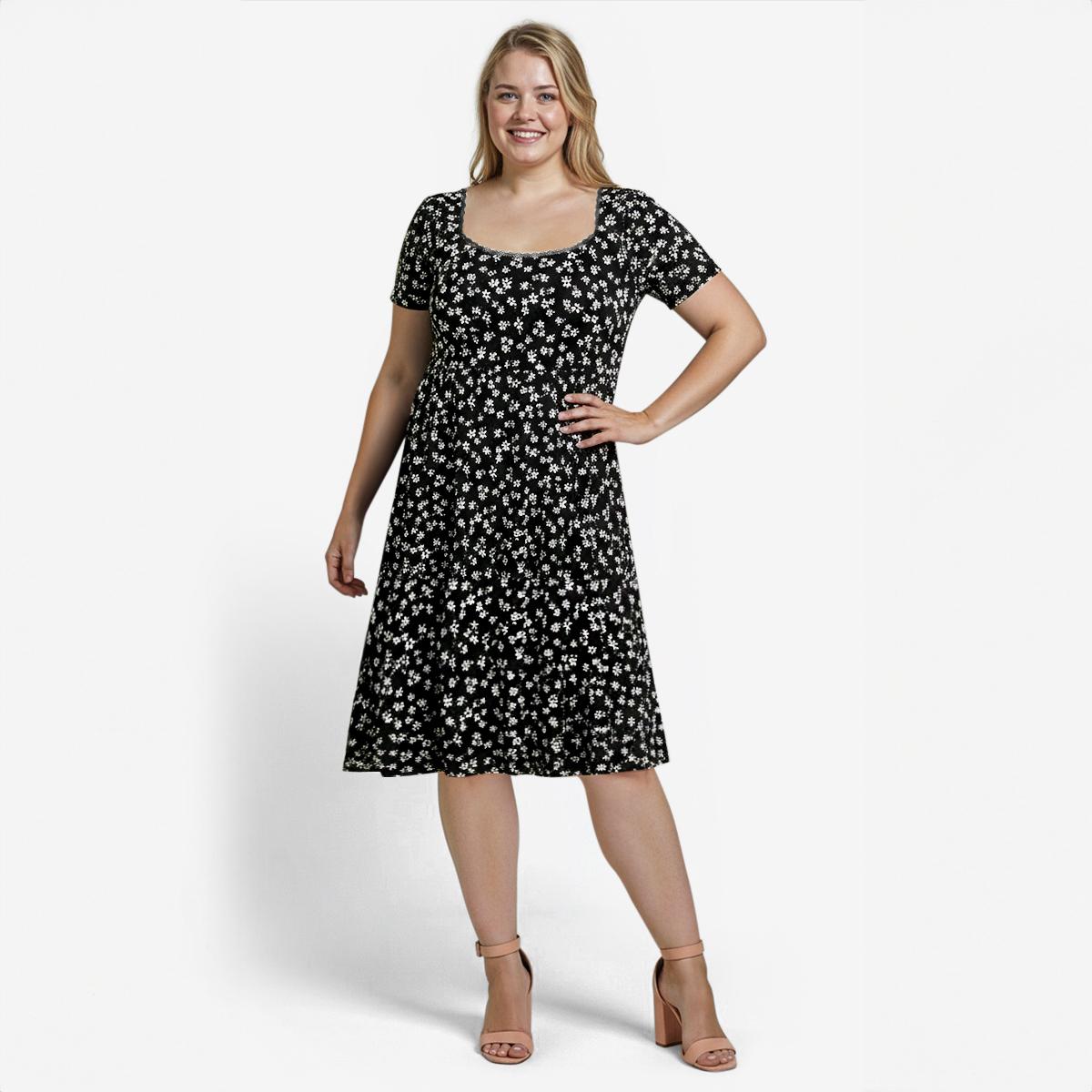 Click here for Juniors Derek Heart Brushed Ditsy Babydoll Skater... prices