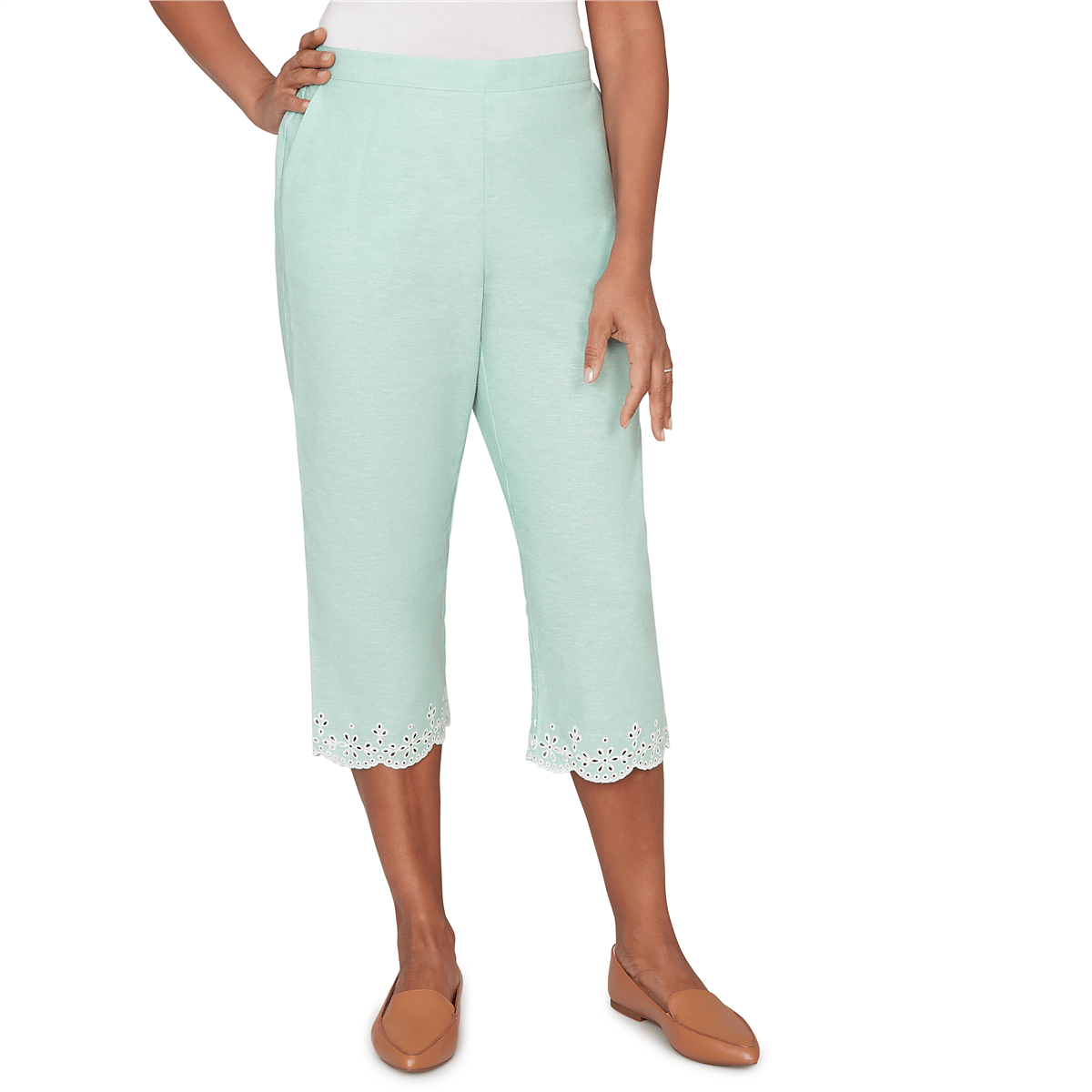 Click here for Womens Alfred Dunner Caribbean Blues Eyelet Embroi... prices
