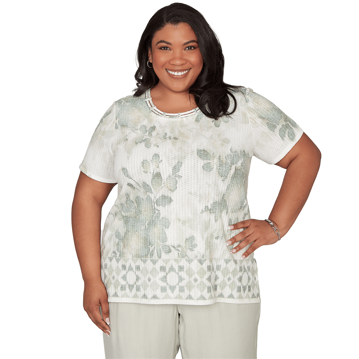 Click here for Plus Size Alfred Dunner Vintage Charm Short Sleeve... prices