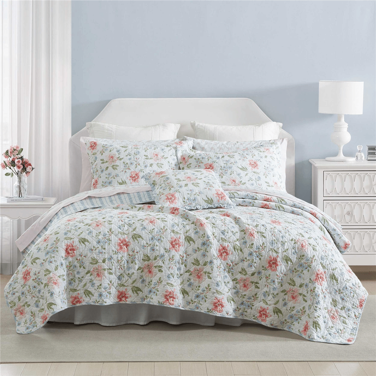 Laura Ashley Emilie Reversible 4 Piece Quilt Set  King - Pink/Blue