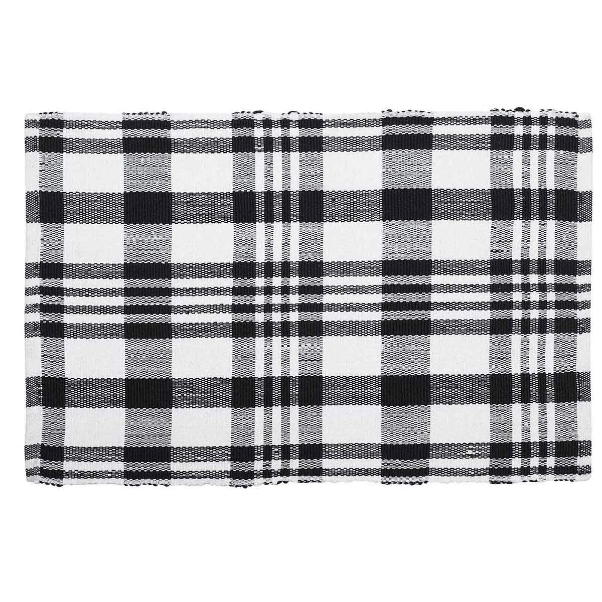 Click here for VCNY Home Black/White Plaid Indoor/Outdoor Layerin... prices