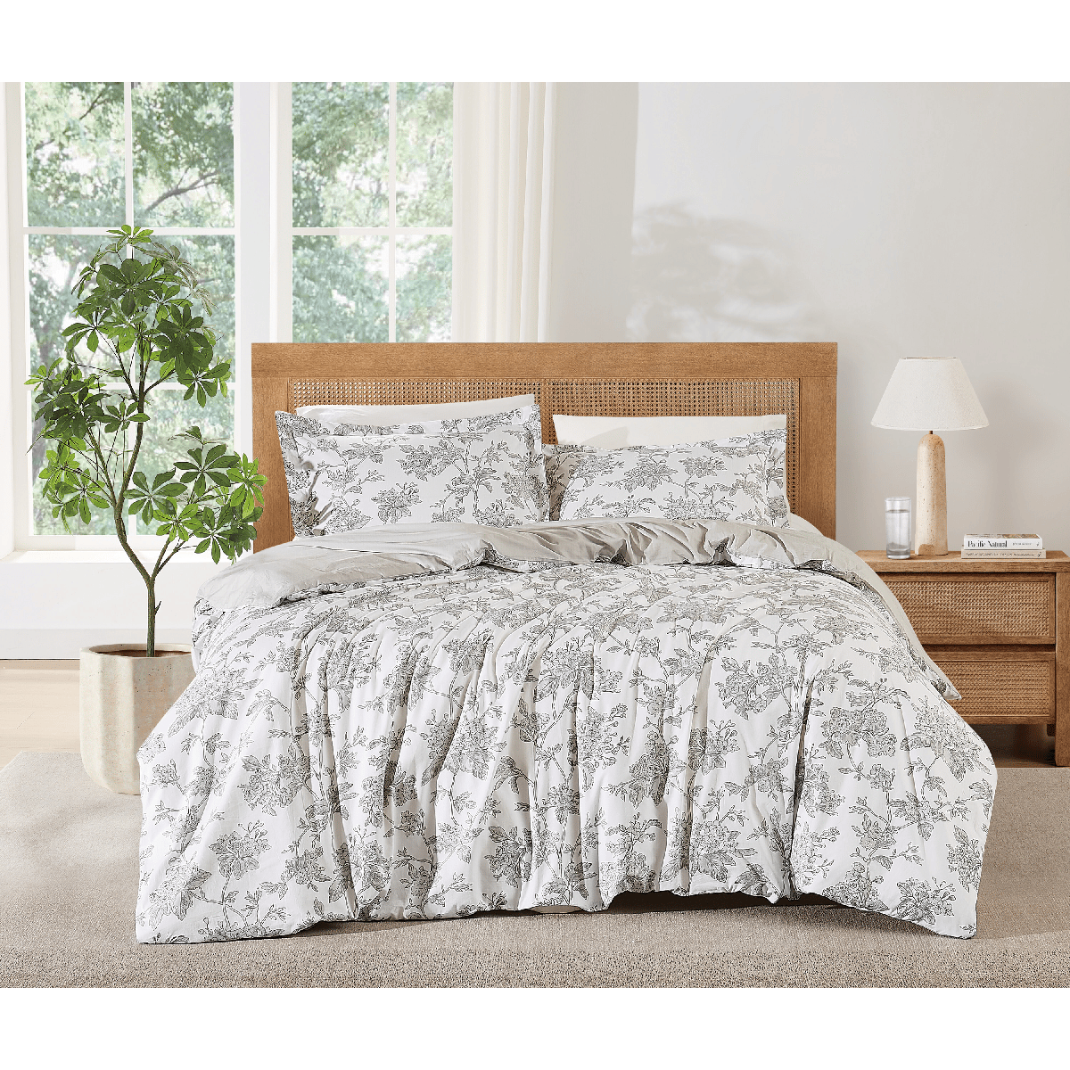 Click here for Brooklyn Loom Mila Floral 3pc. Comforter Set prices