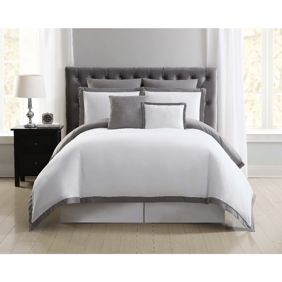 Click here for Truly Soft Everyday Hotel Border 7pc. Duvet Set prices