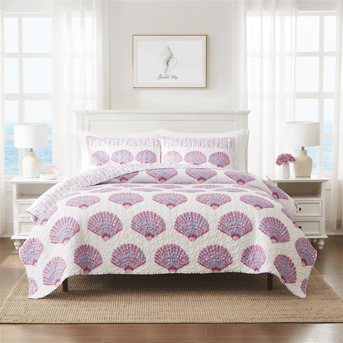 Click here for Avanti Scallop Shell Reversible Quilt Set prices