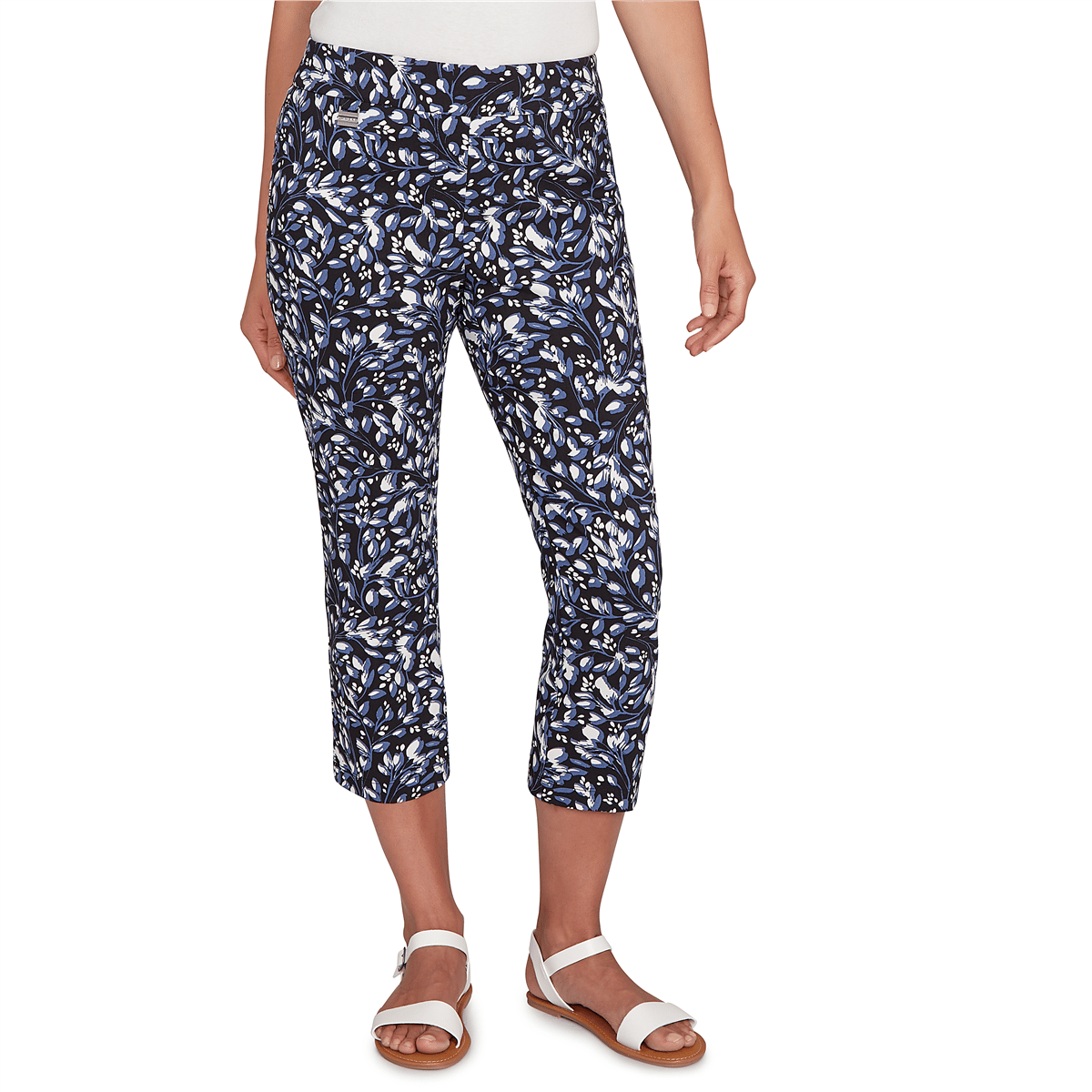 Click here for Womens Emaline Phoenix Pull On Tropical Capris prices