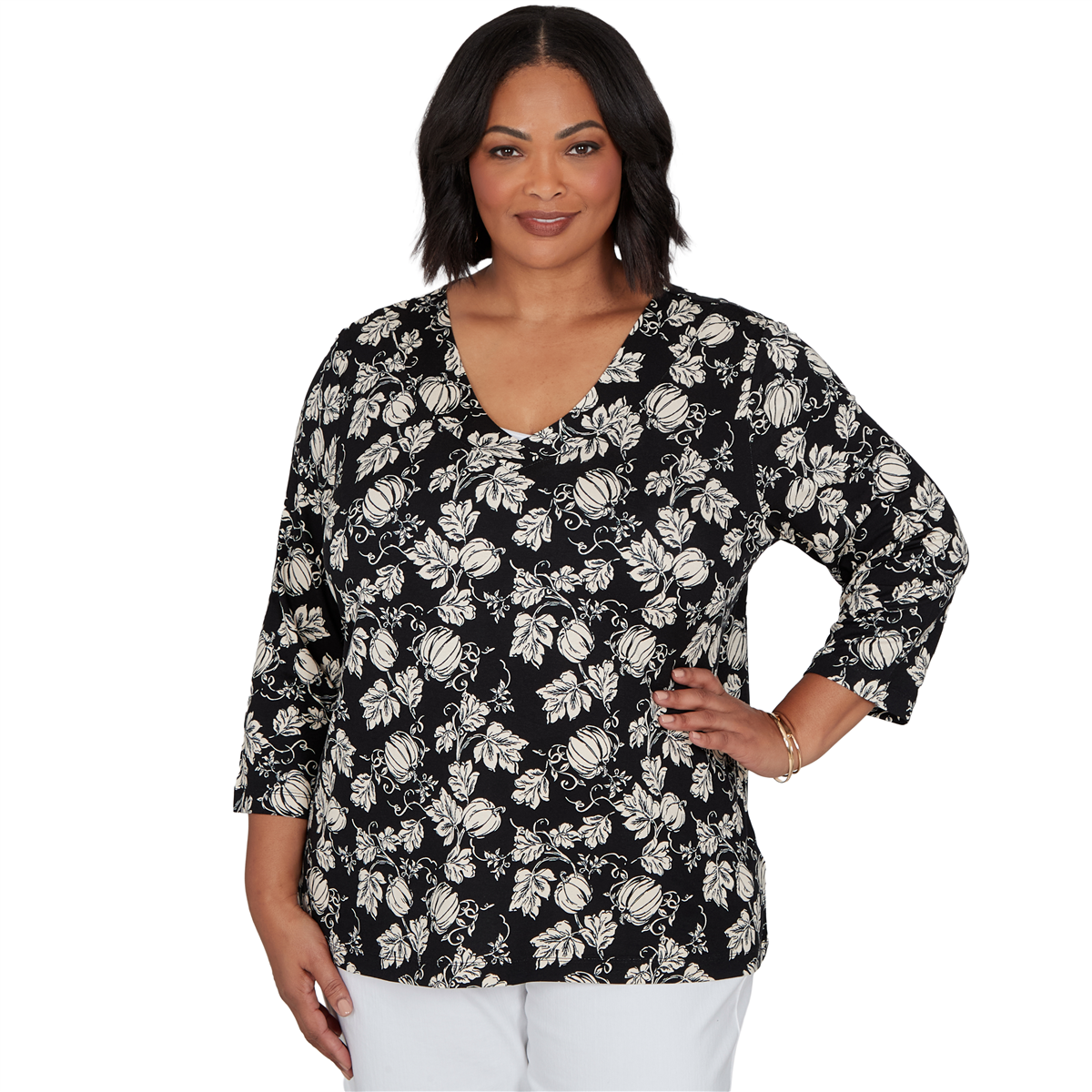 Click here for Plus Size Emaline Key Items 3/4 Sleeve V Neck Pump... prices
