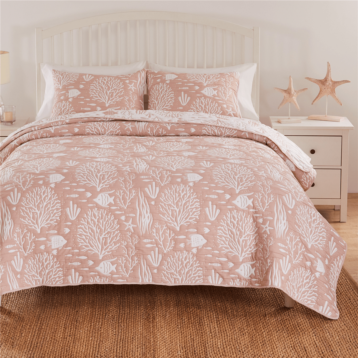 Click here for Greenland Home Fashions(tm) Marina Reversible Coas... prices