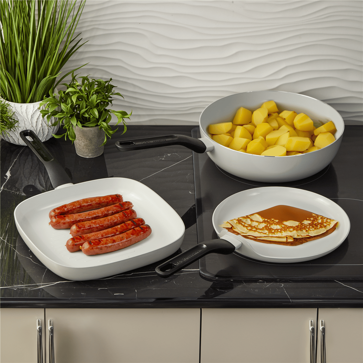 Click here for BergHOFF Leo Glints 3pc Ceramic Nonstick Cookware... prices